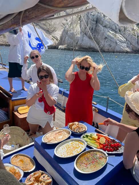 Marseille: Sailing cruise in the calanques, lunch and wine - What Reviewers Keep Coming Back For