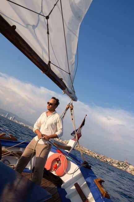 Marseille: Sunset Sailing, Buffet, and Wine - Practical Details & Tips