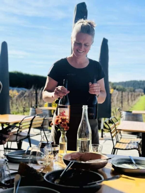 Martinborough Wine and Food Tour with Lunch from Wellington - Final Stop: Chocolate and Farewell