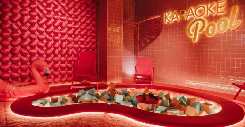 Maspalomas: Holiday World Themed Karaoke Room Rental - Price and Value Analysis