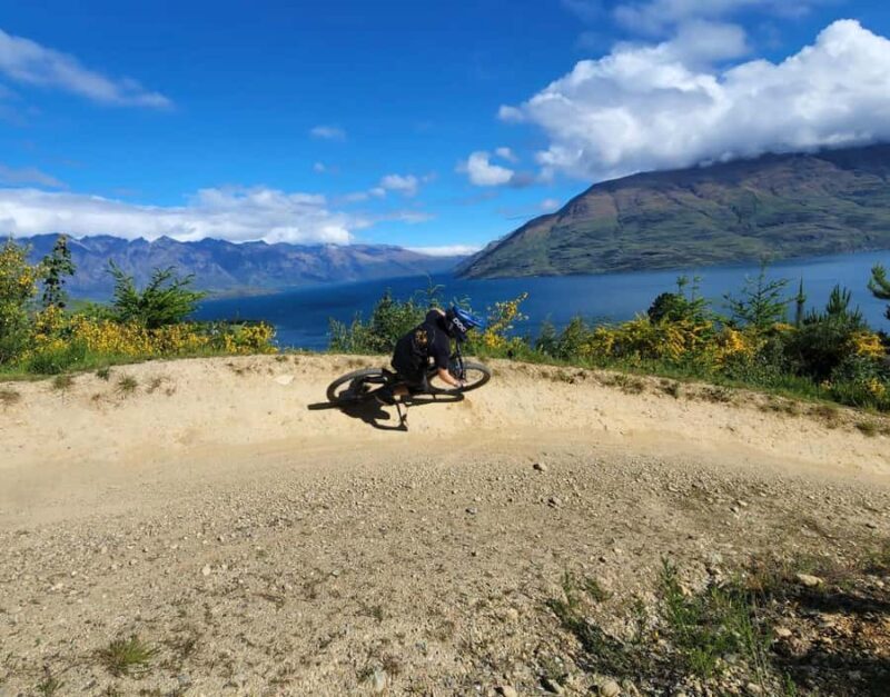 Master the bike park: Guided coaching + uplift included - Deep Dive into the Itinerary