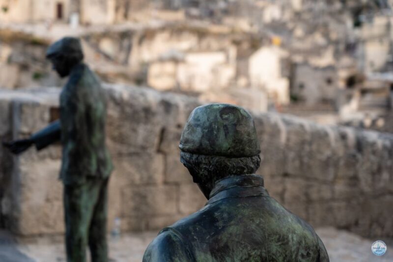 Matera Walking Tour with Casa Grotta & Rock Church Entry - Key Points