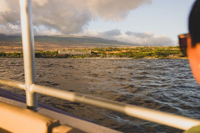 Mauna Kea Signature Sunset Coastline Cruise - FAQ  