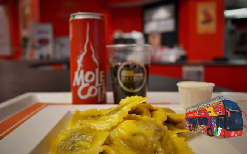 MBun Hamburger Shop and Open Bus Turin - What is the MBun Hamburger and Open Bus Tour?  