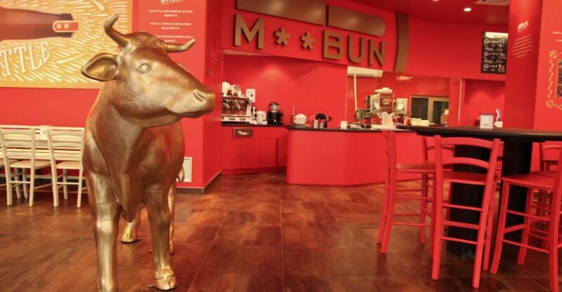 MBun Hamburger Shop and Open Bus Turin - The Food Experience: A Piedmontese Hamburger  