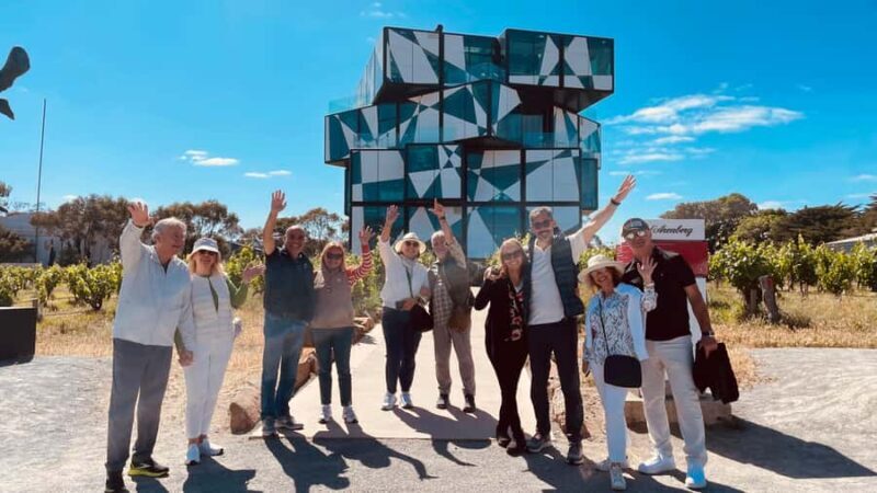 McLaren Vale & Hahndorf Tour (Incl lunch & Tastings) - Key Points