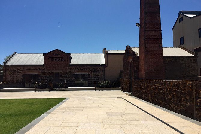 McLaren Vale Shared Tour, visit 4 wineries . Best itinerary. - FAQ