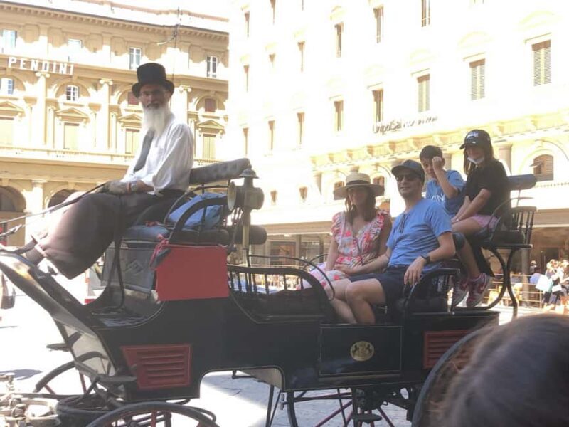 Medieval Carriage Ride: Check out Florence like a traveler from the past - The guides: the heart of the experience