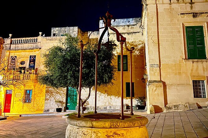 Medieval Mayhem in Mdina  Power, Blood, Betrayal Walking Tour - Authenticity and Reviews: What Past Guests Say