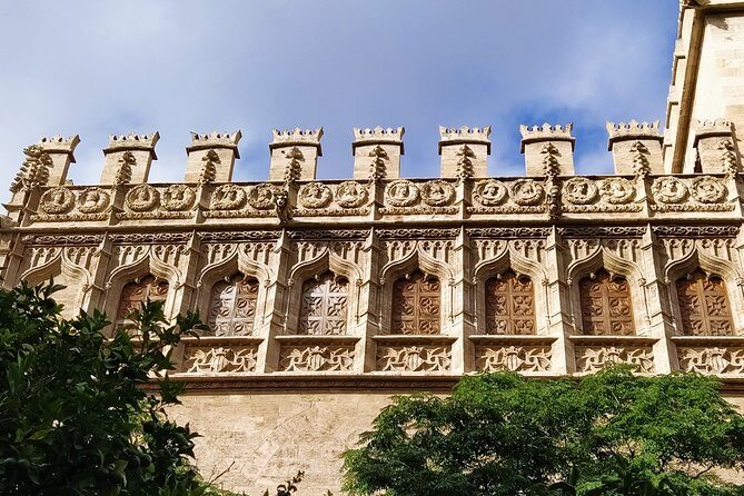Medieval Valencia Small-Group Walking Tour with Local Guide - Why Choose a Small-Group Tour?