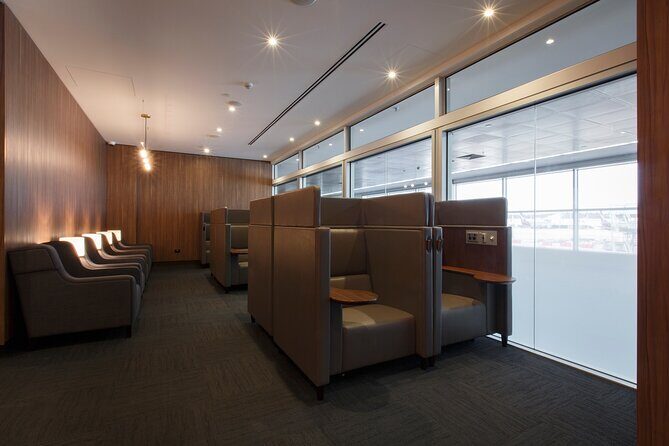 Melbourne Airport Plaza Premium Lounge - Limitations and Drawbacks