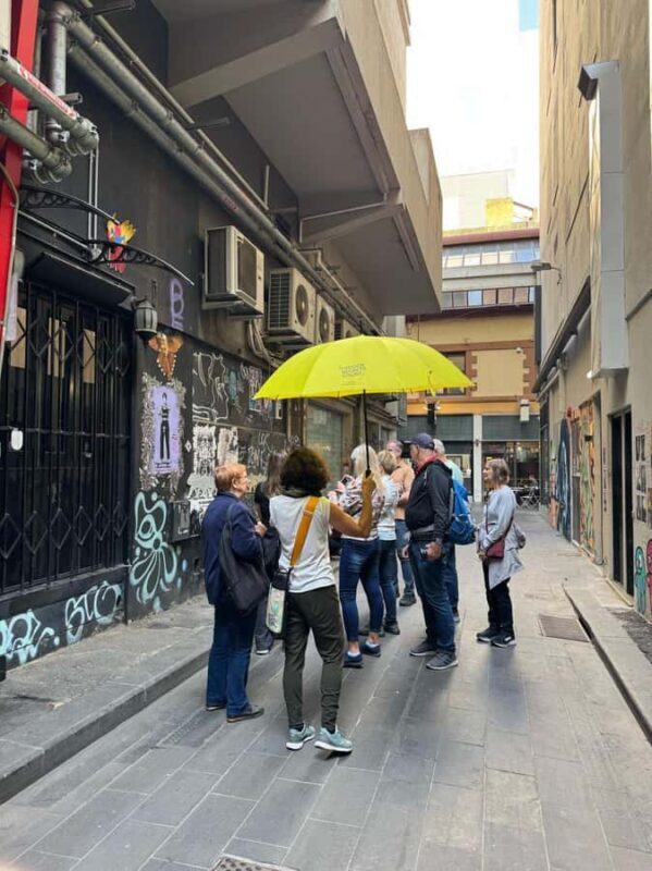 Melbourne: Art in the Streets Walking Tour with Drink - Key Points