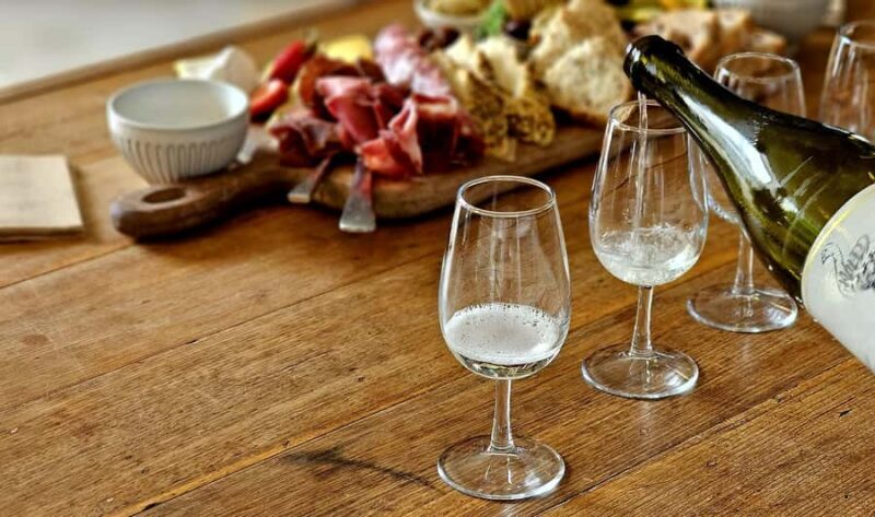 Melbourne: Boutique Phillip Island Wine, Dine & Penguin Tour - Key Points