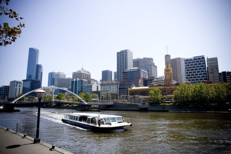 Melbourne City Cruise with Tea, Coffee, and Commentary - Who Would Love This Tour?
