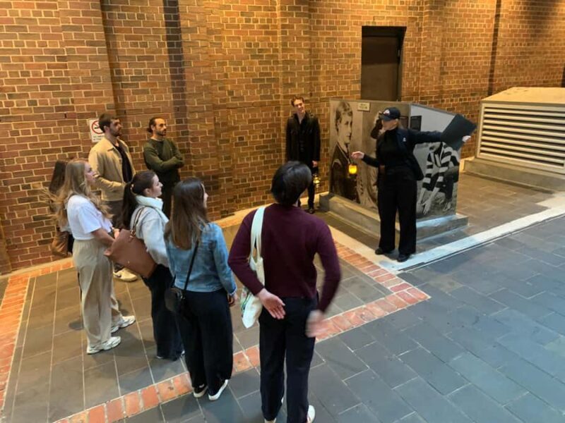 Melbourne: City Highlights Guided Walking Crime Tour - An In-Depth Look at the Melbourne Crime Walking Tour
