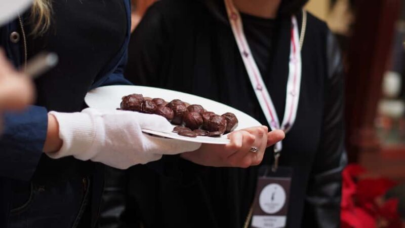 Melbourne: Guided Chocolate Walking Tour of the city - The Itinerary: A Tasty Tour of Melbourne’s Hidden Corners