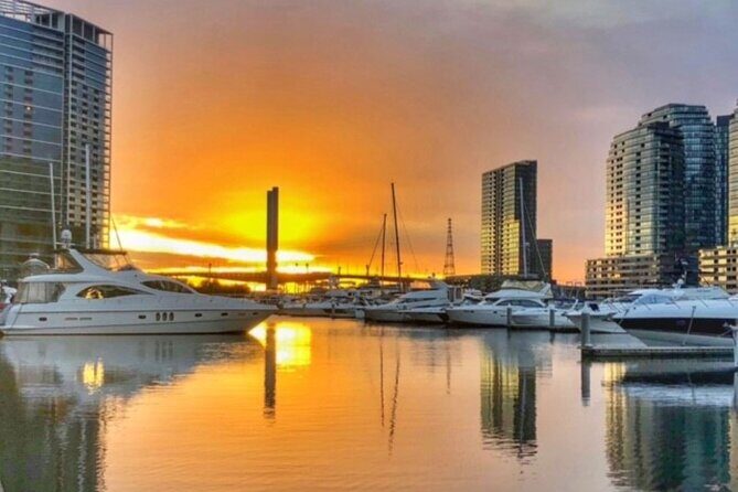 Melbourne Landmark City Tour. Your day Your way Your private tour - An Honest Look at the Melbourne Landmark City Tour