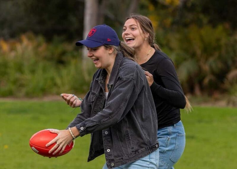 Melbourne MCG Tour: Australian Football Experience - Key Points