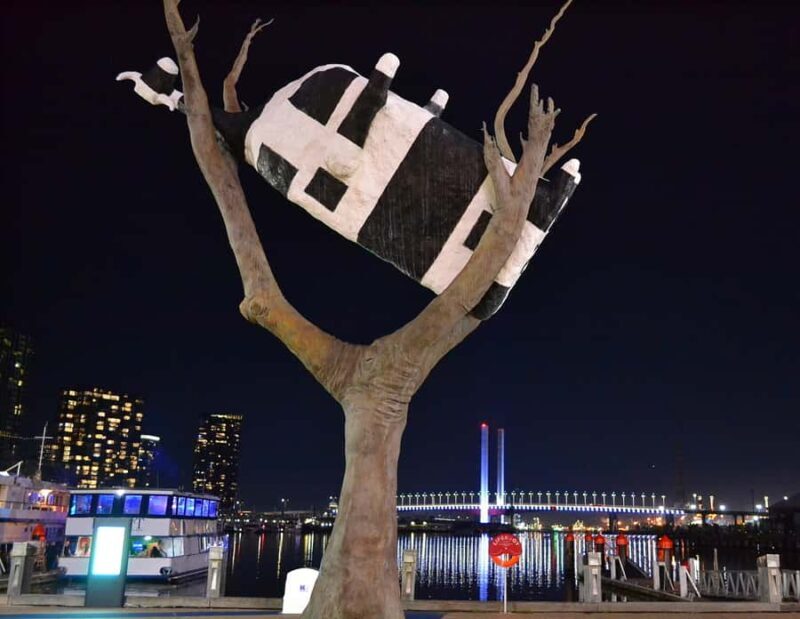 Melbourne: Nighttime Private City Tour with Transfer & Stops - FAQ