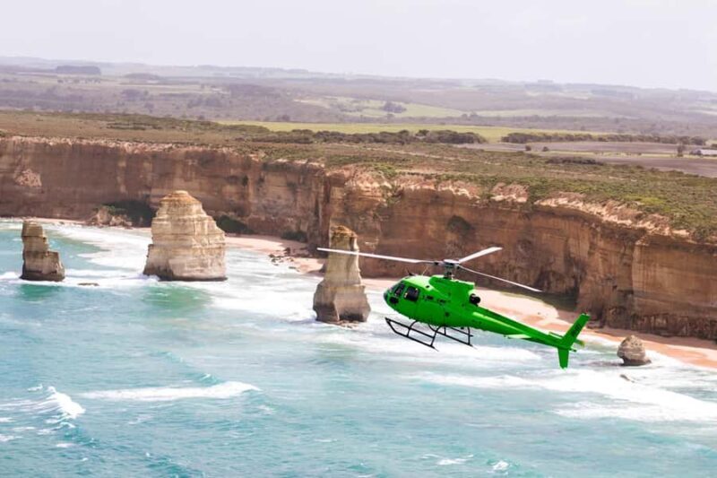 Melbourne: Private Helicopter Flight to the 12 Apostles - An In-Depth Look at the Experience