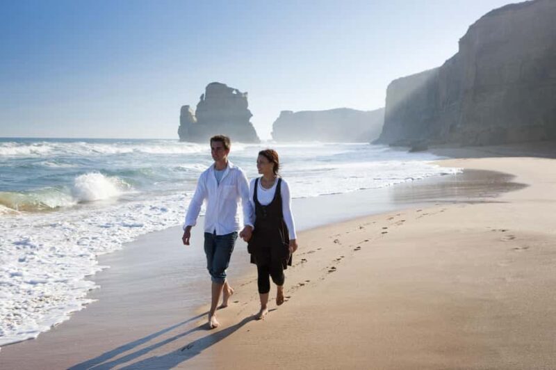 Melbourne: Reverse Great Ocean Road 12 Apostles with Lunch - Who Should Consider This Tour?