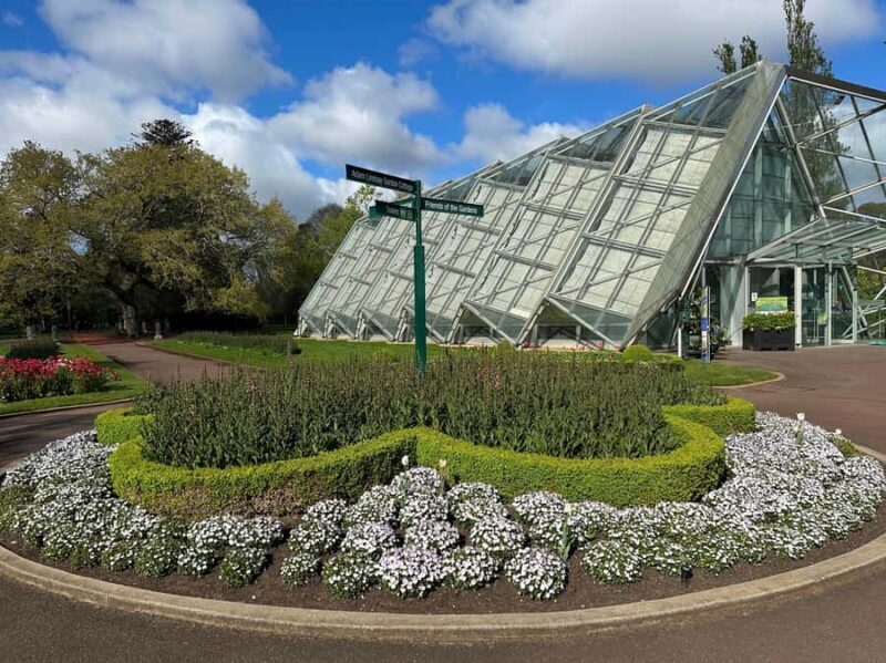 Melbourne: Sovereign Hill, Eureka Centre & Melbourne Skydeck - Transportation, Group Size, and Overall Value