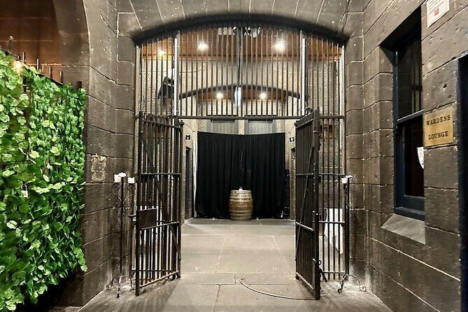 MELBOURNE Spirits and Ales Haunted Pub Tour - Introducing the Spirits and Ales Haunted Pub Tour in Melbourne