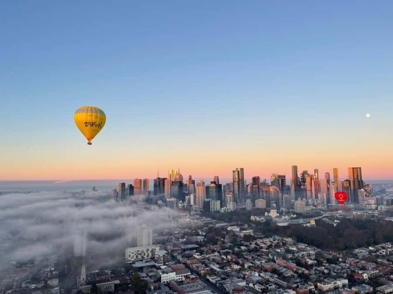 Melbourne: Sunrise Hot Air Balloon Flight - Engaging Introduction