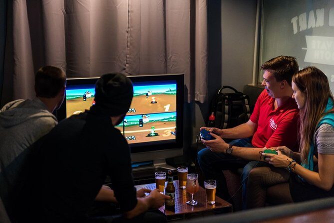 Melbourne's Living Laneway Scene: Local Bars and Their Stories - Authentic Stories and Reviewer Insights