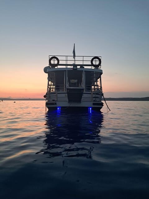 Mellieha: Comino, Crystal & Blue Lagoon 2 Bay Evening Cruise - FAQ