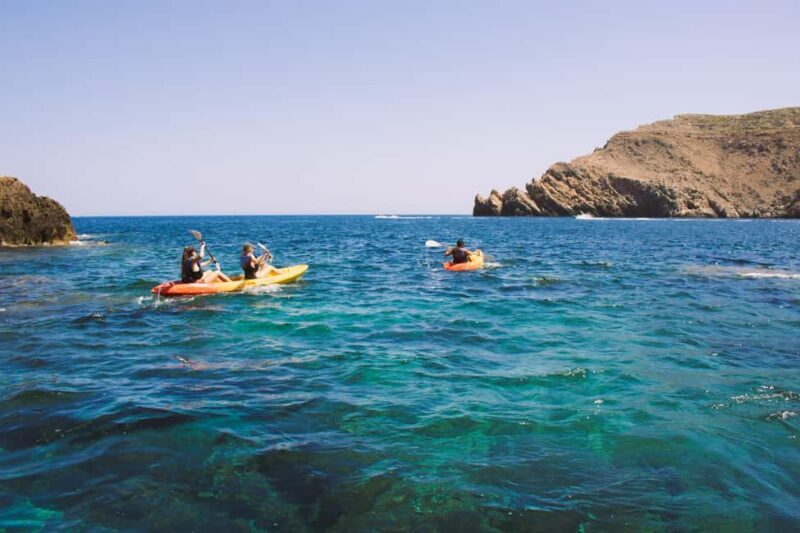 Menorca: Kayak rental in Fornells - Key Points
