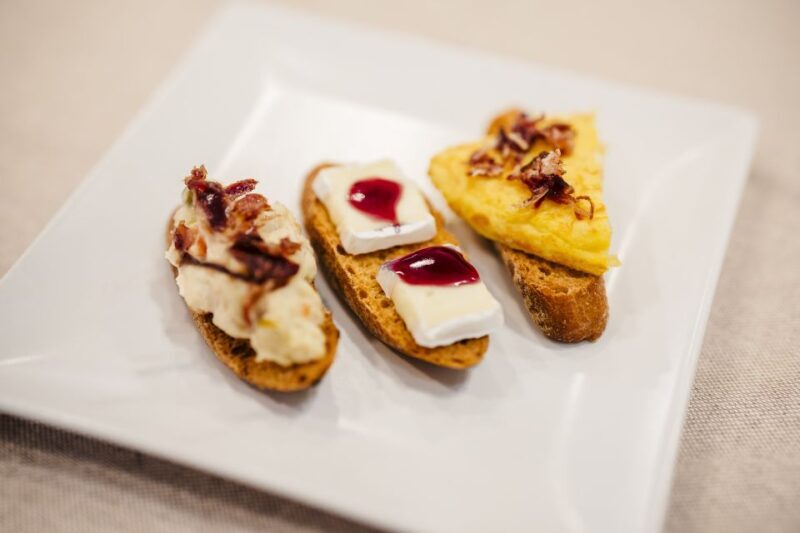 Menu Ibérico - Jamón & Cava near Sagrada Familia - FAQ