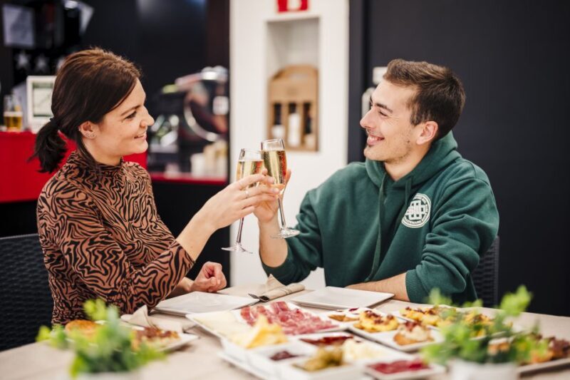 Menú Tapas - Spanish Tastes near Sagrada Familia - What’s on the Menu and How the Experience Unfolds