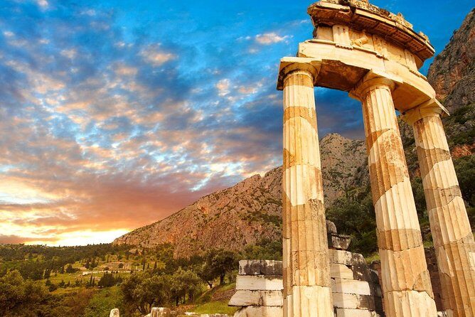 Mercedes Private Tour to Meteora, Delphi and Thermopylae - Unlocking Greece’s Gems: A Detailed Look at the Mercedes Private Tour to Meteora, Delphi, and Thermopylae