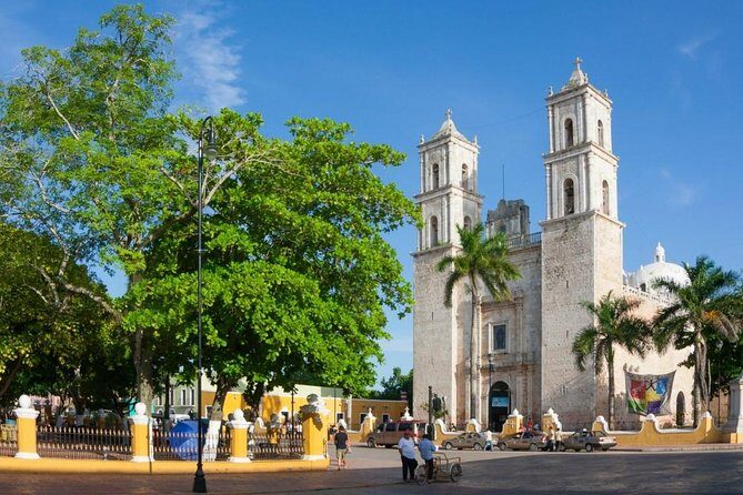 Merida Airport Private Shuttle with WIFI - The Booking, Price, and Practical Considerations