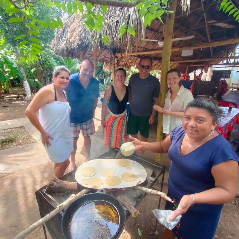 Merida: Chichen Itza, Cenote, Food Experience & Izamal Tour - Chichen Itza: Beating the Crowds and Gaining Insights