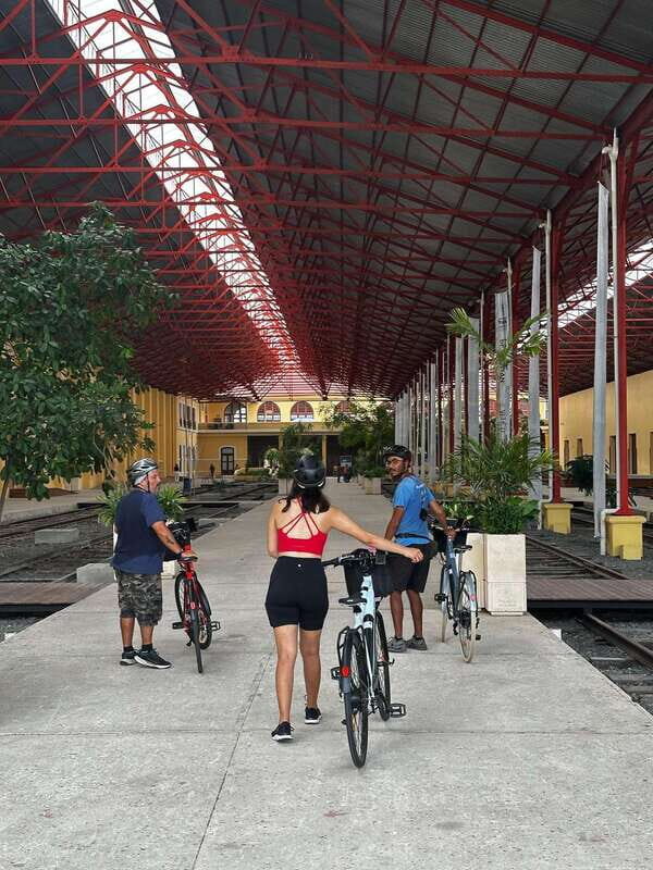 Mérida: The E-bike tour with history and culture - An engaging way to explore Méridas highlights