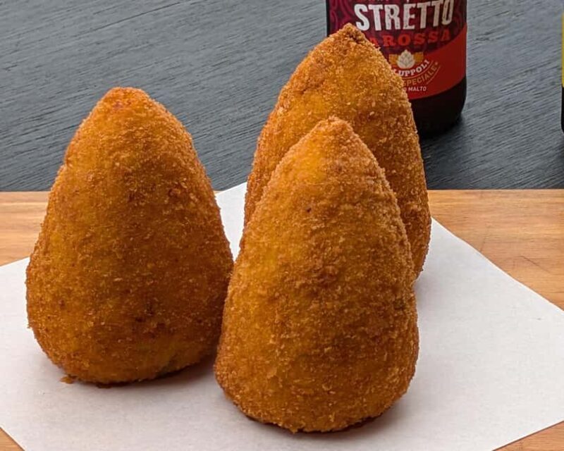 Messina Street Food Walking Tour and astronomical clock show - Exploring Messina: A Street Food and Landmark Tour