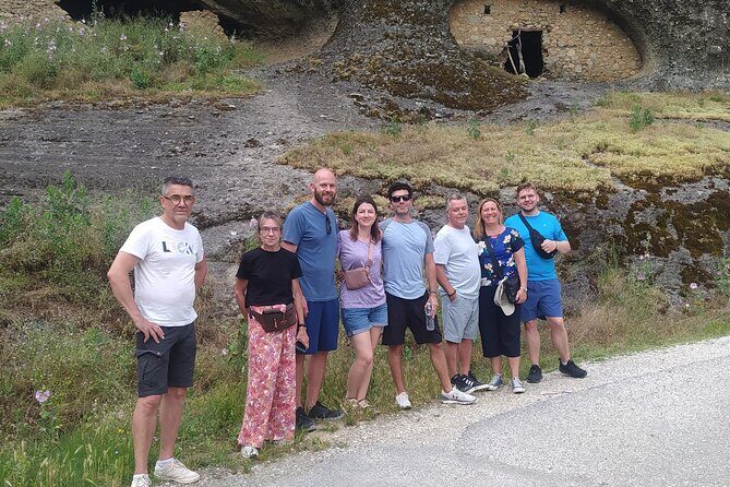 Meteora Day Trip with central Pick up & optional Lunch - FAQ