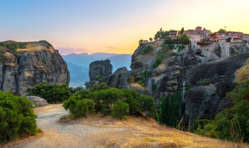 Meteora: Hiking Tour with Local Guide and Monastery Visit - FAQ