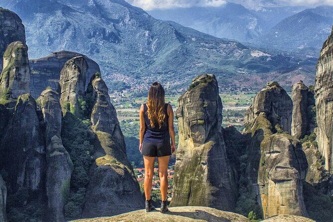 Meteora, monasteries & 130.000bc cave of theopetra prive - Key Points