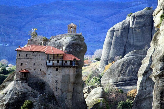 Meteora Monasteries Fully Private Day Tour with Great Lunch-Drinks Included - Practical Details and Considerations