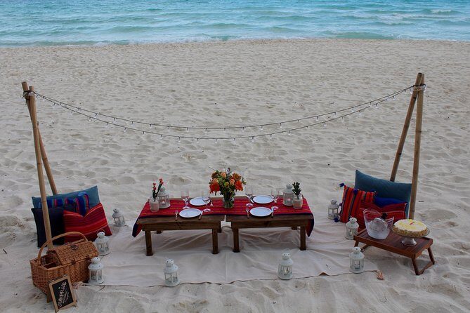 Mexican Picnic on the Beach with Friends - Mexican Picnic on the Beach with Friends: A Relaxed Celebration by Cancun’s Shores