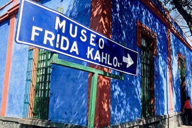 Mexico Authentic Folk Ballet Xochimilco and Coyoacán - FAQ