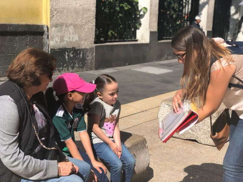 Mexico City: A Day in the Colonial Era Through its Palaces - Analyzing the Value