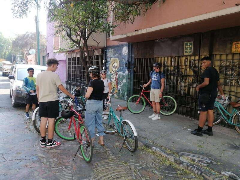 Mexico City: Art Naco, murals & street art bike tour - The Sum Up