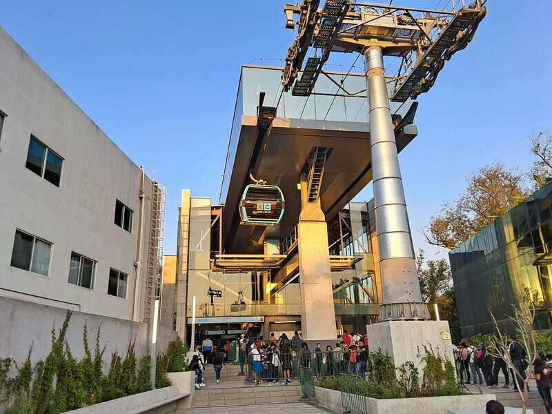 Mexico City: cable car tour, cultural sites and typical food - Guide and Group Dynamics