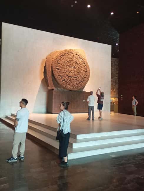 Mexico City: Chapultepec Park and Museums Walking Tour - Key Points