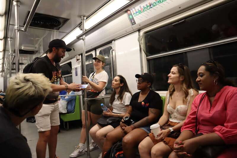 Mexico City: City Highlights Cable Car Ride w/ Taco & Tour - Key Points