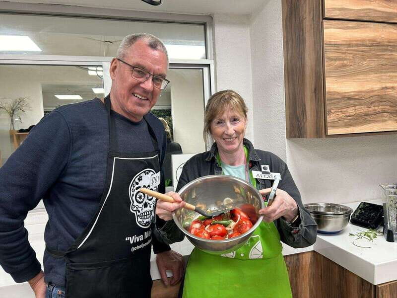 Mexico City: Cooking Class with Chef and Market Tour - The Culinary Experience: From Prep to Plate